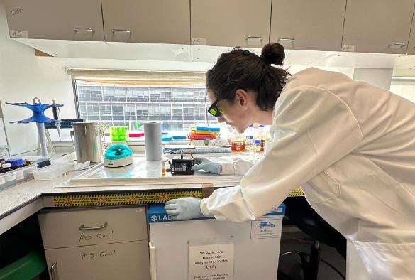 Chemistry Class Meets Real Life: Analyzing the Contents of Vape ...